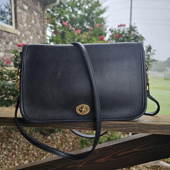 Coach | Bags | Vintage Coach 9755 Penny Pocket Rectangle Purse Black ...